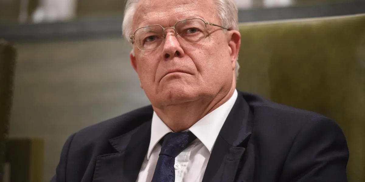 Prezes Izby Karnej SN przechodzi w stan spoczynku. W tle sprawa ustaw ...