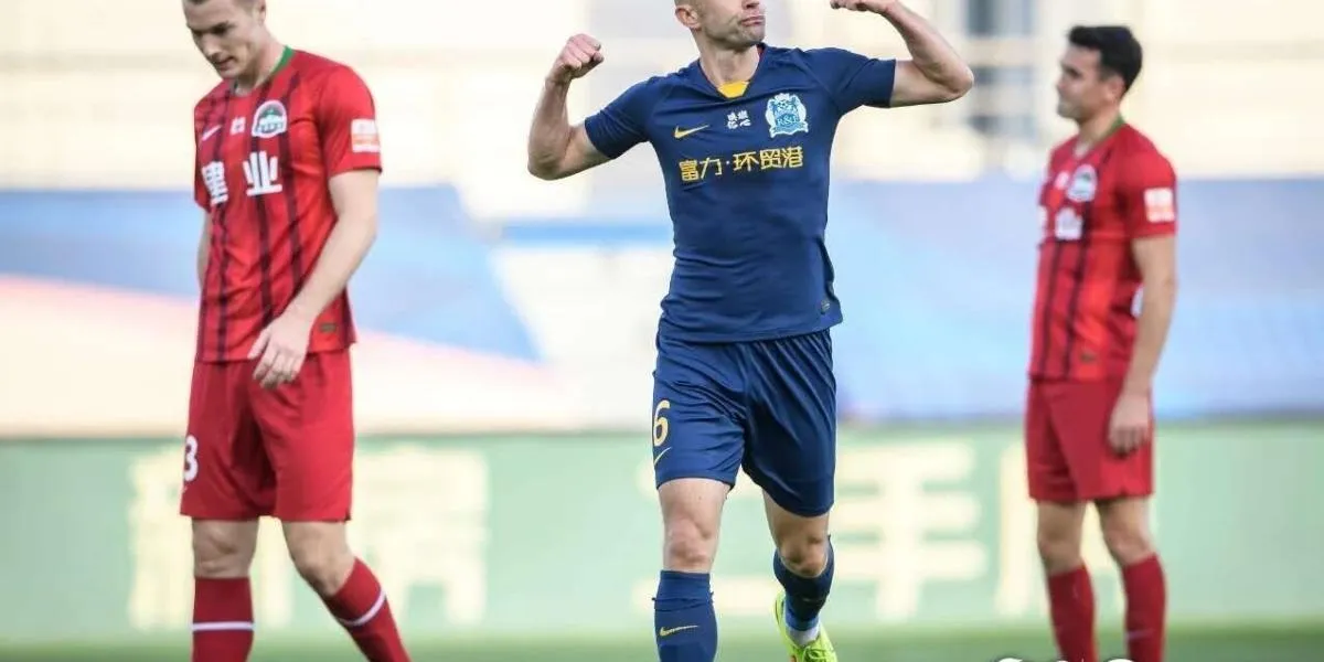 Mierzejewski odchodzi z Guangzhou R&F | Niezalezna.pl