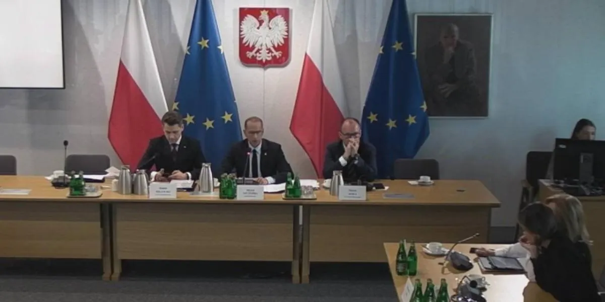 Poseł Śliwka wykluczony z prac komisji ds. afery wizowej. Szczerba tak czy owak robi show ...