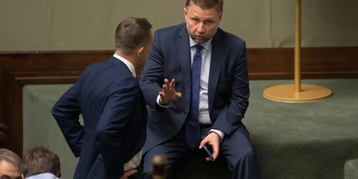 Kierwiński wraca z europejskich salonów. Ma zająć się powodzią ...